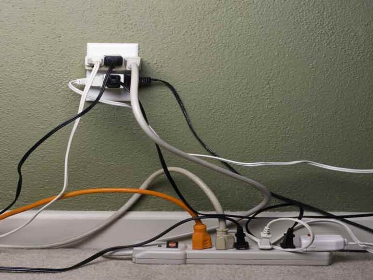 Extension Cord Usage: Do’s and Don’ts. | Esposito's Electric Blog ...